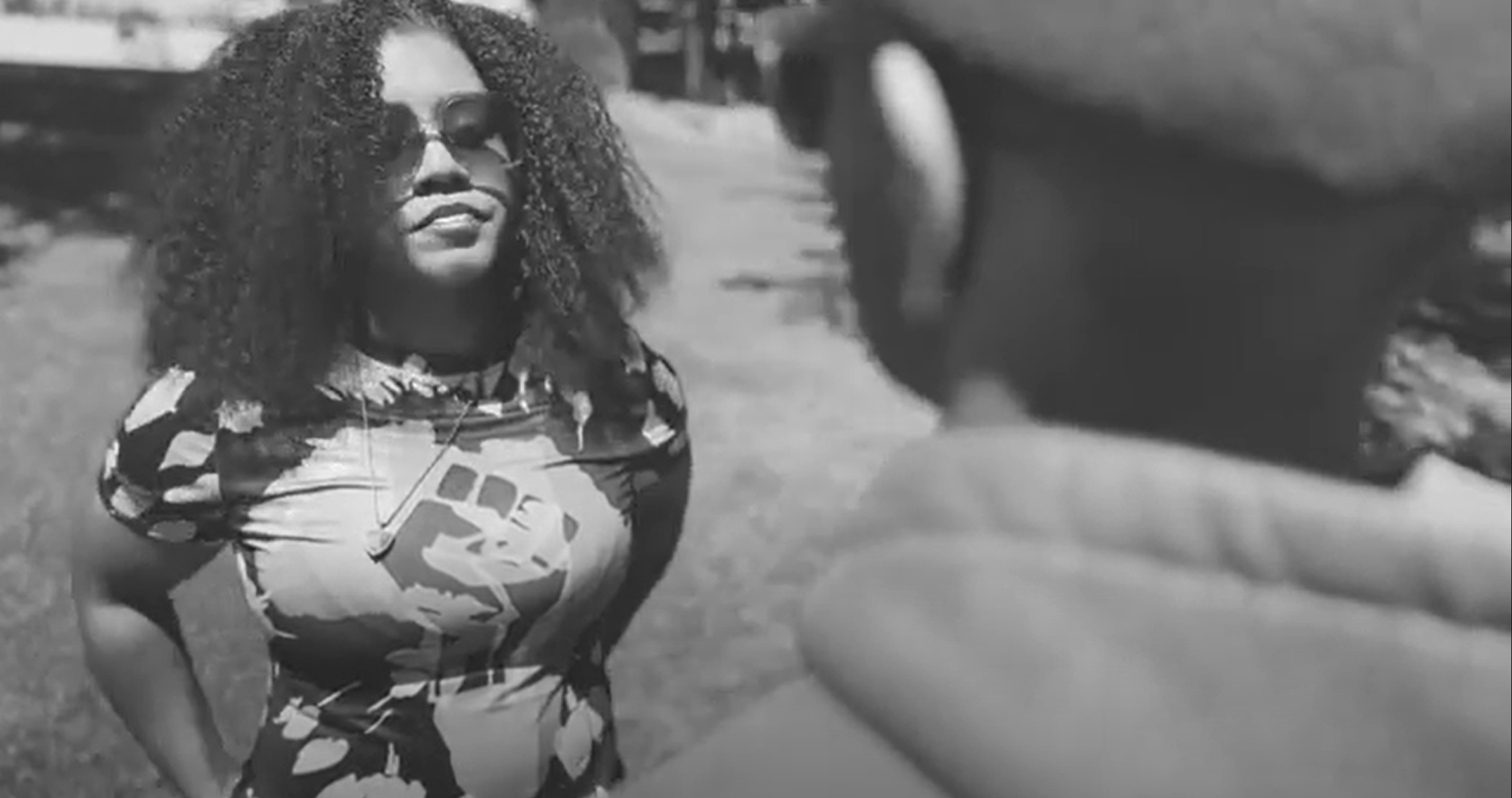 Kara Mack's « RUDEN » : A Battle Cry for Strength and Survival - SLASH ...